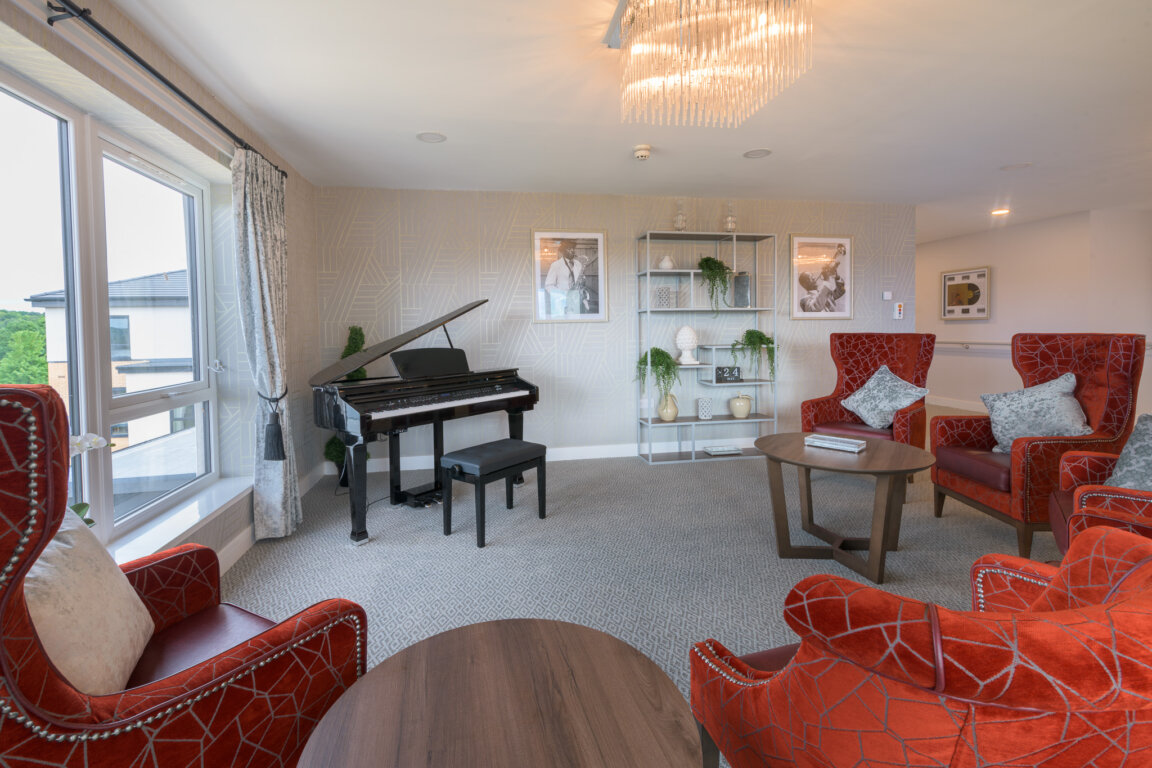 Springfield Manor Care Home in Stoke: Dementia & Nursing Care