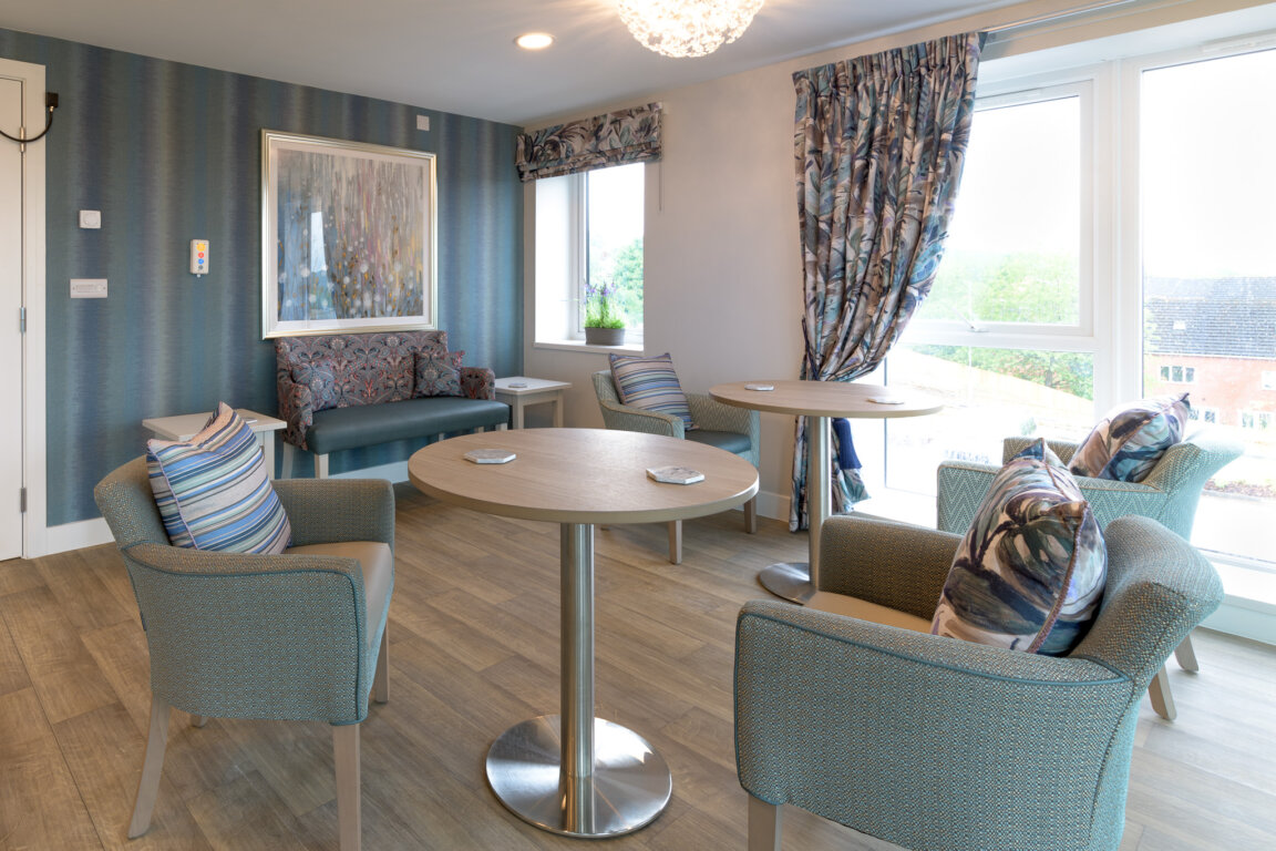 Springfield Manor Care Home in Stoke: Dementia & Nursing Care