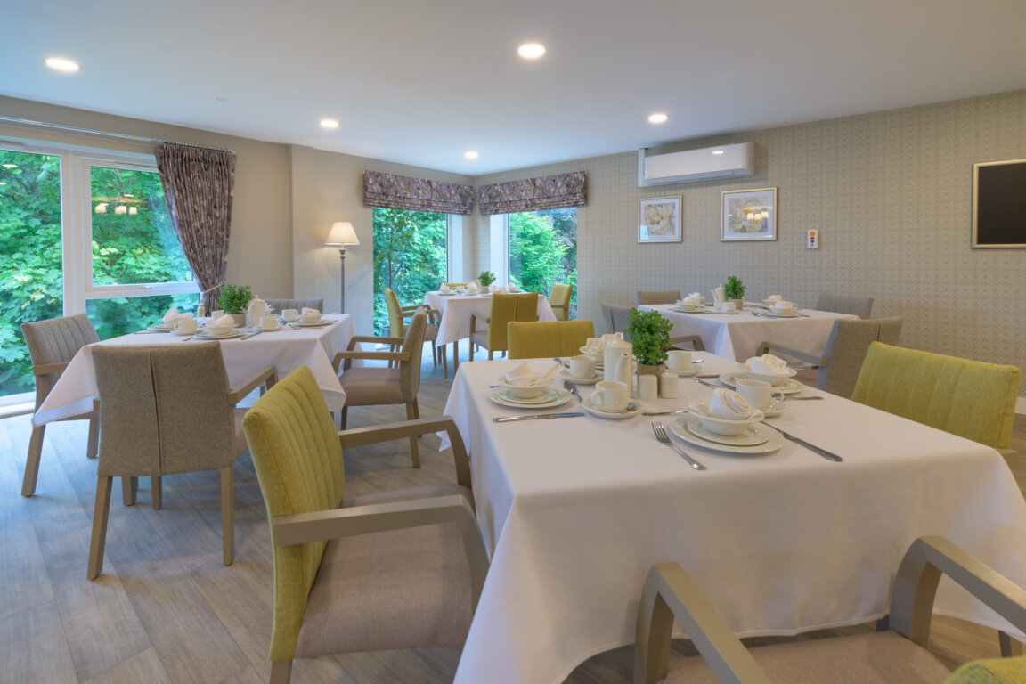Springfield Manor Care Home in Stoke: Dementia & Nursing Care